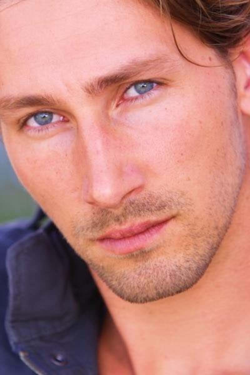 Actor Joshua Fredric Smith Shares Role As Single Dad - HubPages