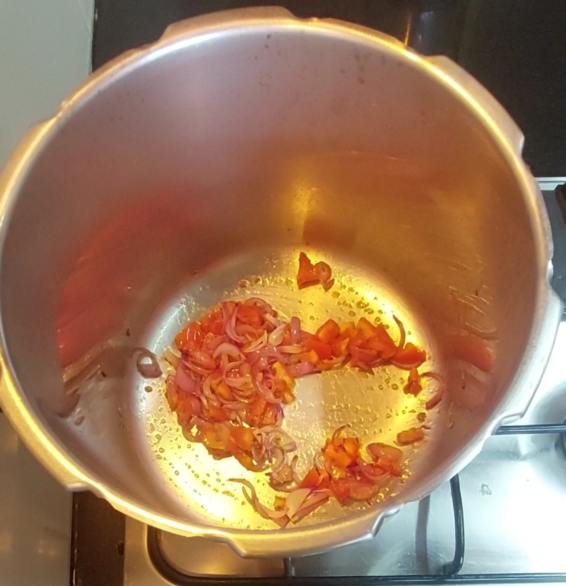 Tomato Bath: One-Pot Rice Recipe From Karnataka - Delishably