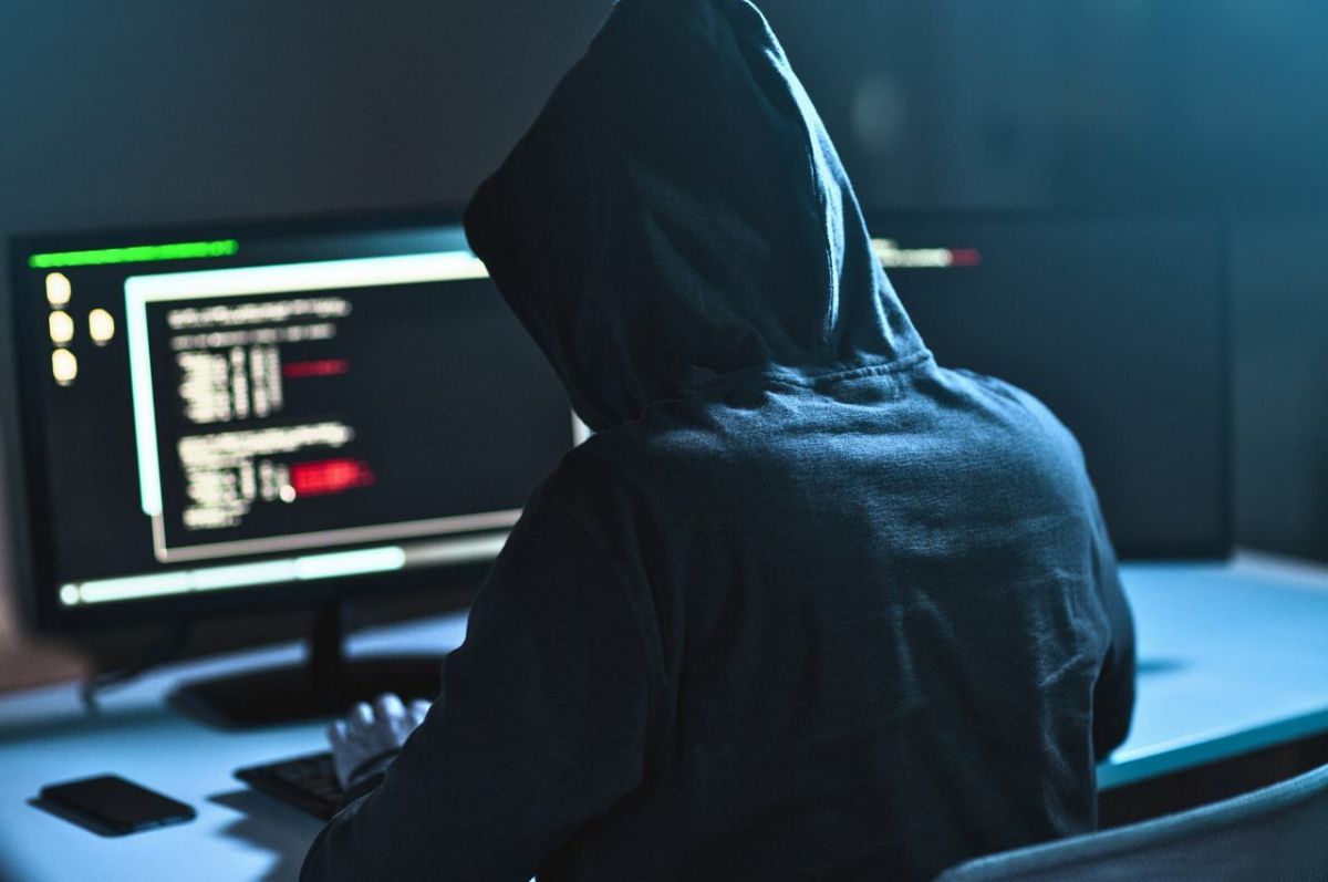 25 Laws You Might Be Breaking Without Knowing It - HubPages