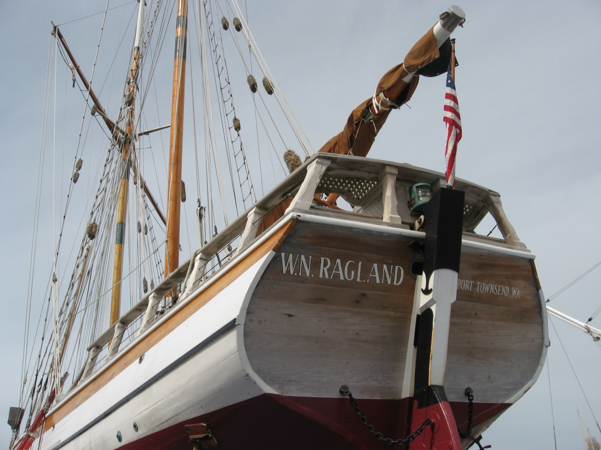 Living Aboard Argonaut II: In the Boatyard - HubPages