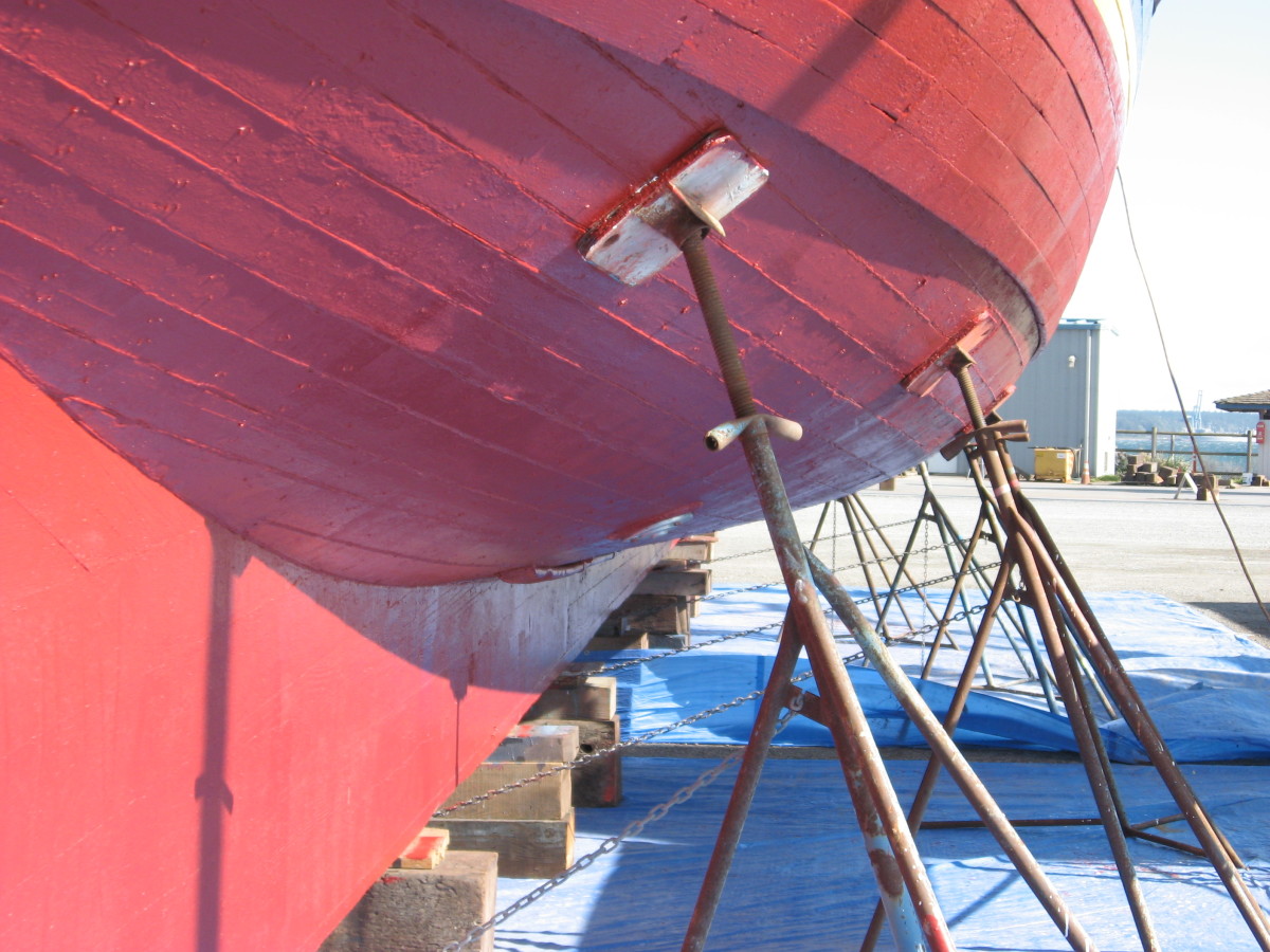 Living Aboard Argonaut II: In the Boatyard - HubPages