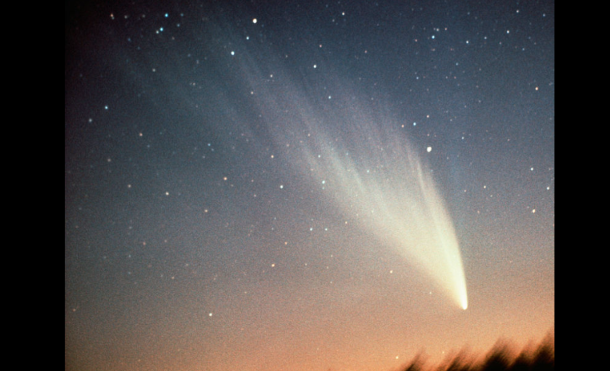 Unveiling the Mysteries of Comets: A Celestial Journey Through the ...