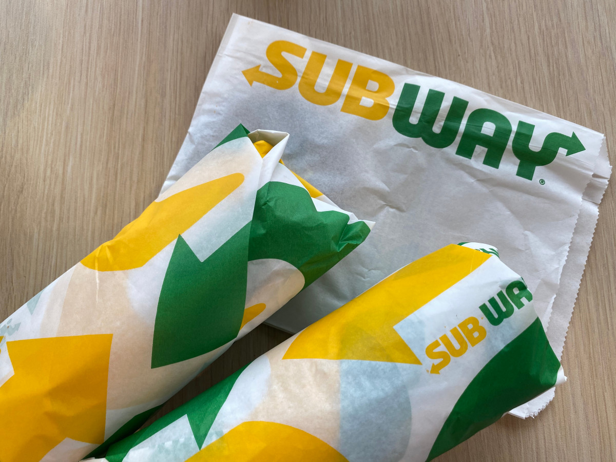 Subway Has a BOGO Deal on Footlongs but it Won't Last Long - Delishably ...