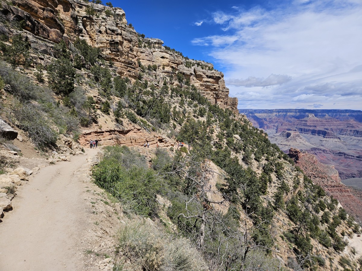 Hiking the Grand Canyon on Opening Day of the Bright Angel Trail - HubPages