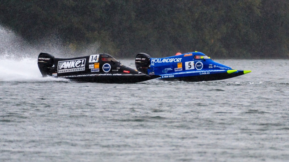 Formula 1 Powerboats: The Biggest Powerboat Competition - HubPages