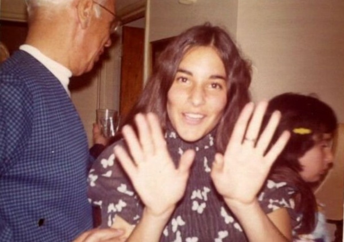 Rodney Alcala: Dating Game Serial Killer's Secret Photographs - HubPages