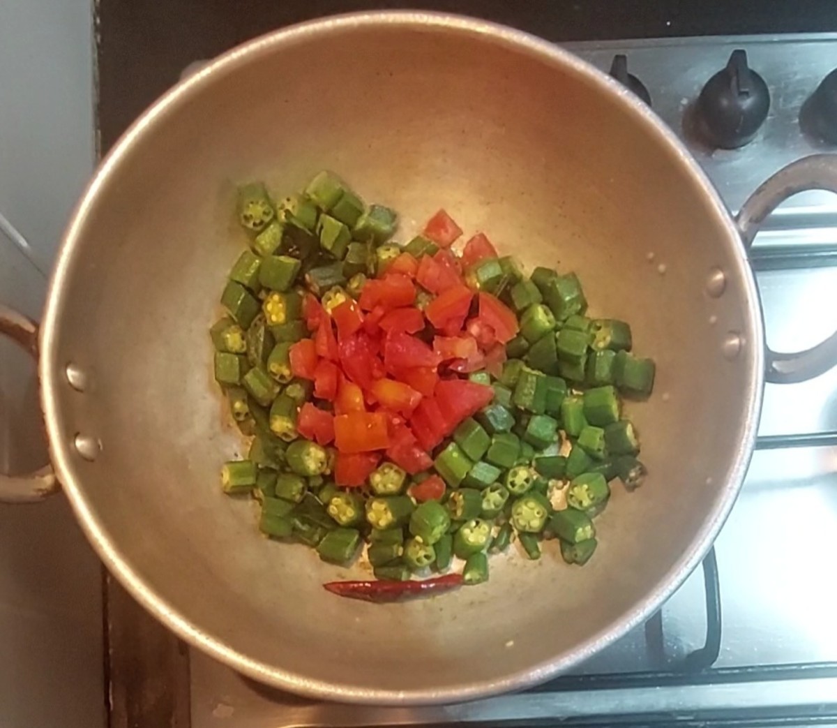 Bende Saasmi or Lady's Finger Mustard Gravy - HubPages