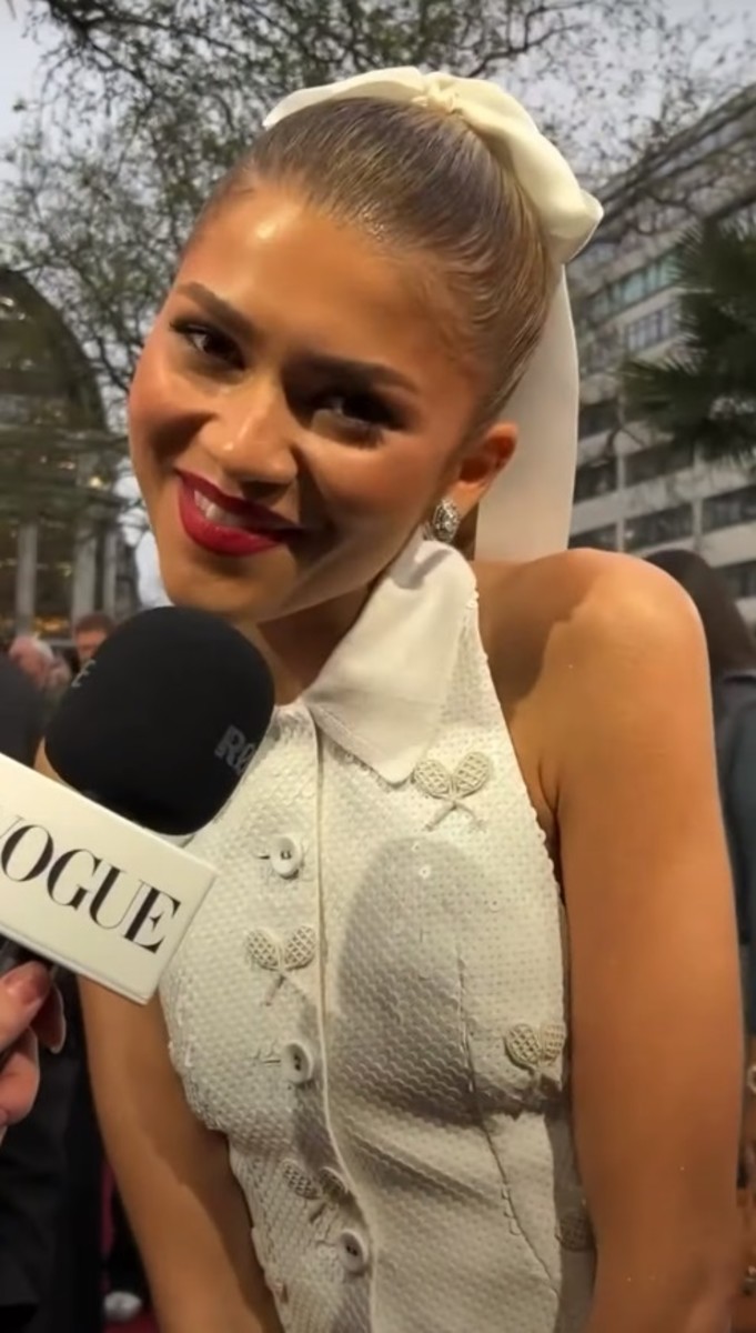 Challengers Movie Review: A Tennis Tryst Triangle - HubPages