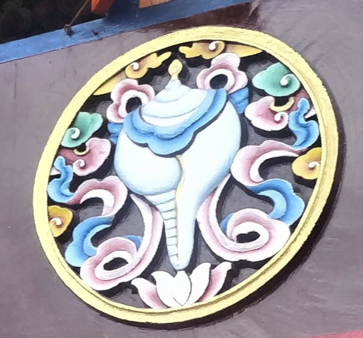 Conch : Religious significance and its presence in Bengal temple ...