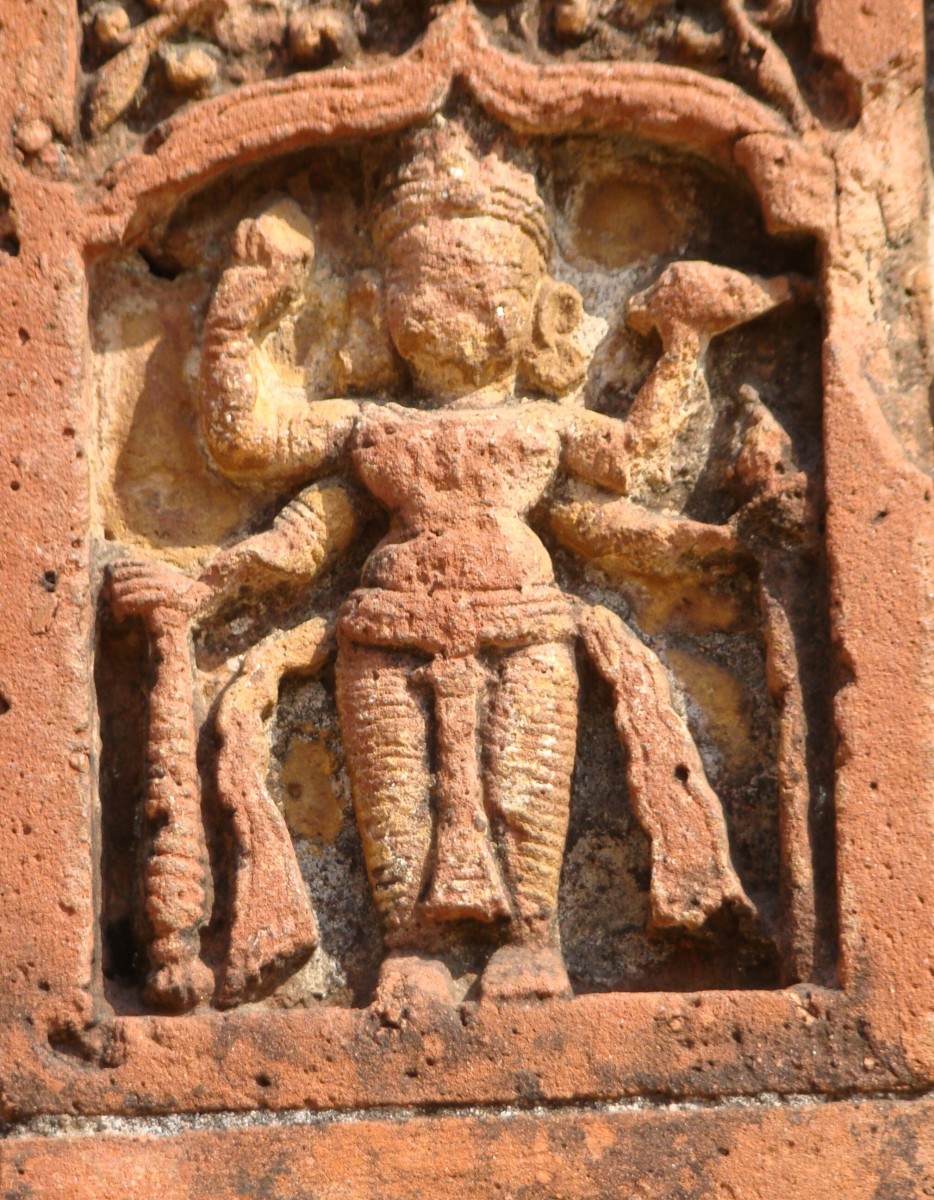 Conch : Religious significance and its presence in Bengal temple ...