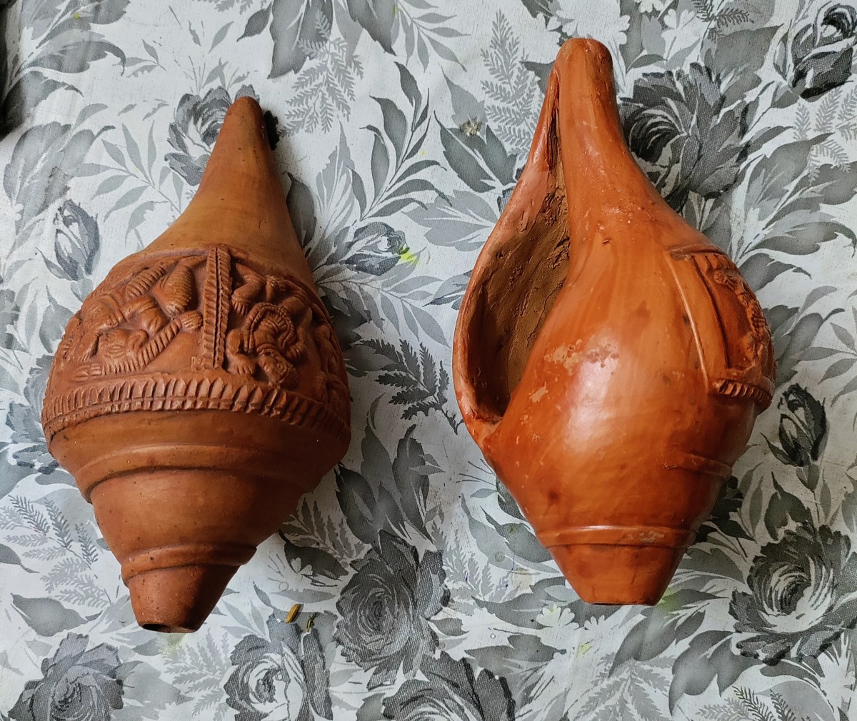 Conch : Religious significance and its presence in Bengal temple ...