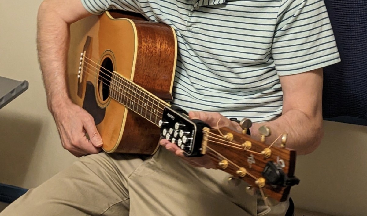 The GuitarBar Helps Your Fingers Play Guitar - HubPages