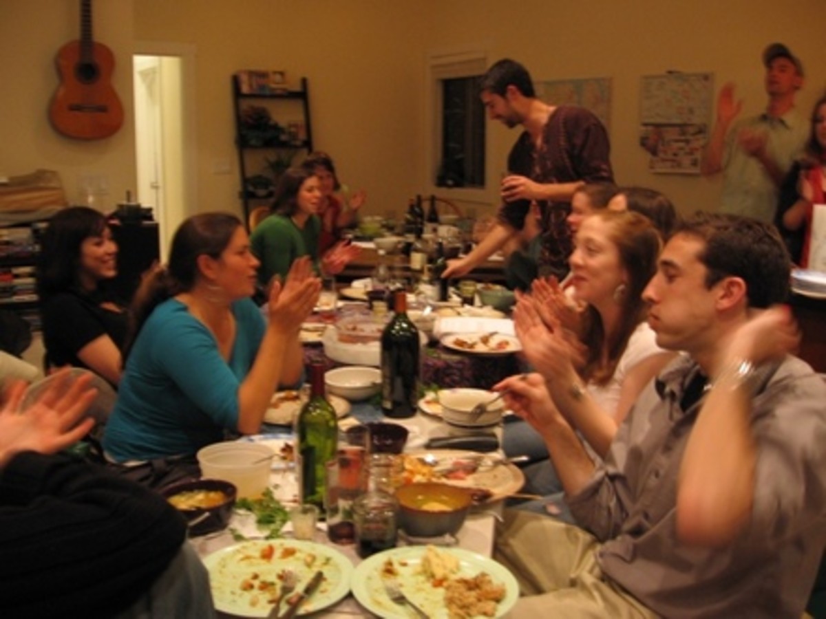 The Benefits of Communal Living - HubPages