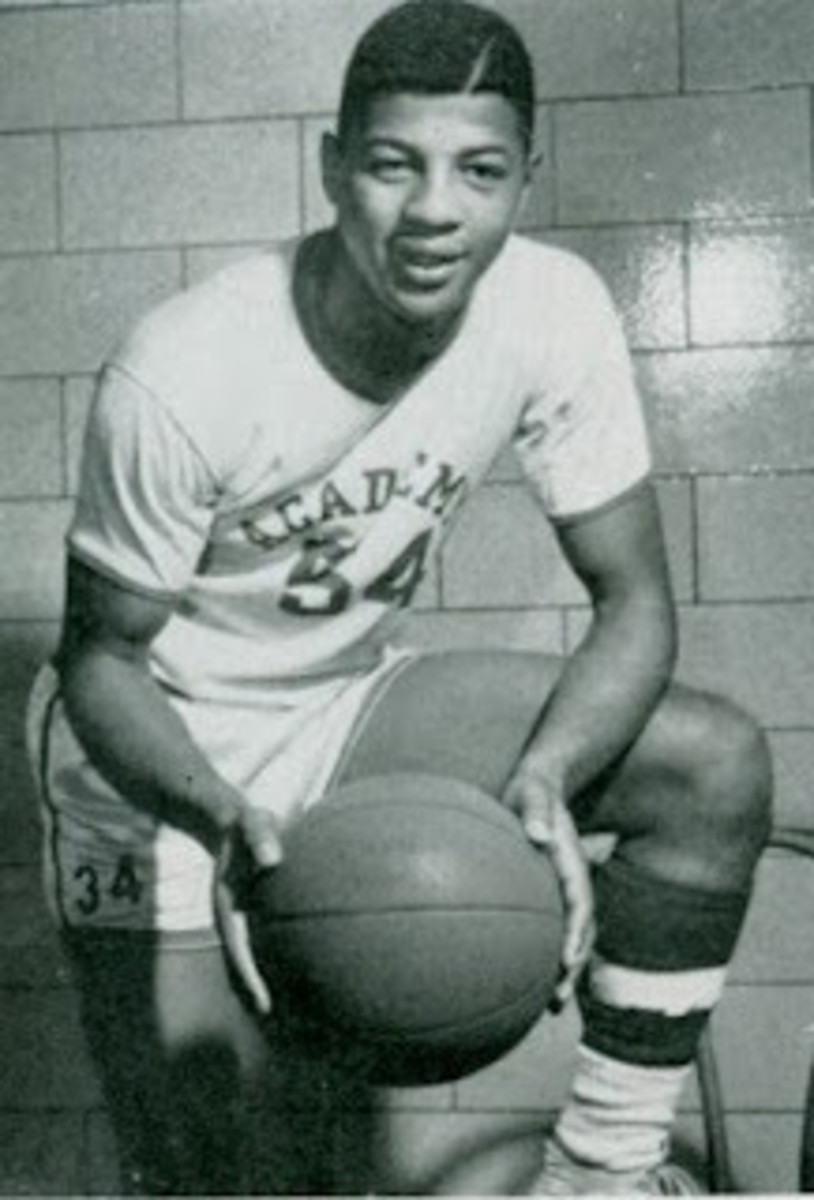 First African American College Football Player to Win the Heisman ...