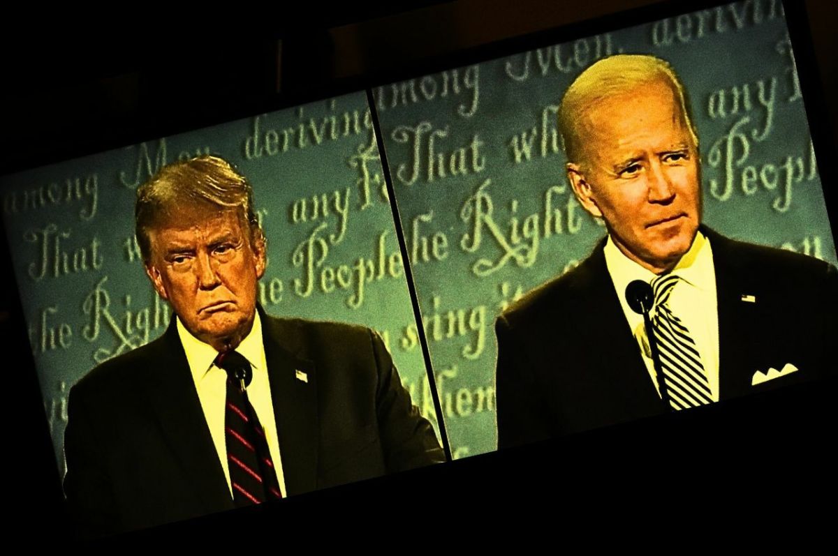 Here's Why Everyone Should Vote Democrat in November - HubPages