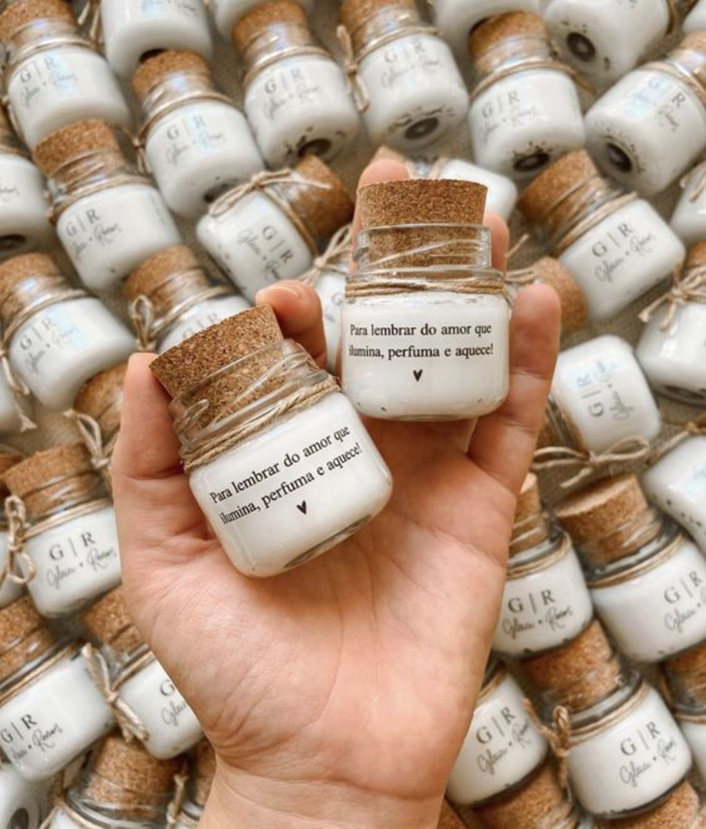 40+ Creative Wedding Favors Your Guests Will Love - HubPages