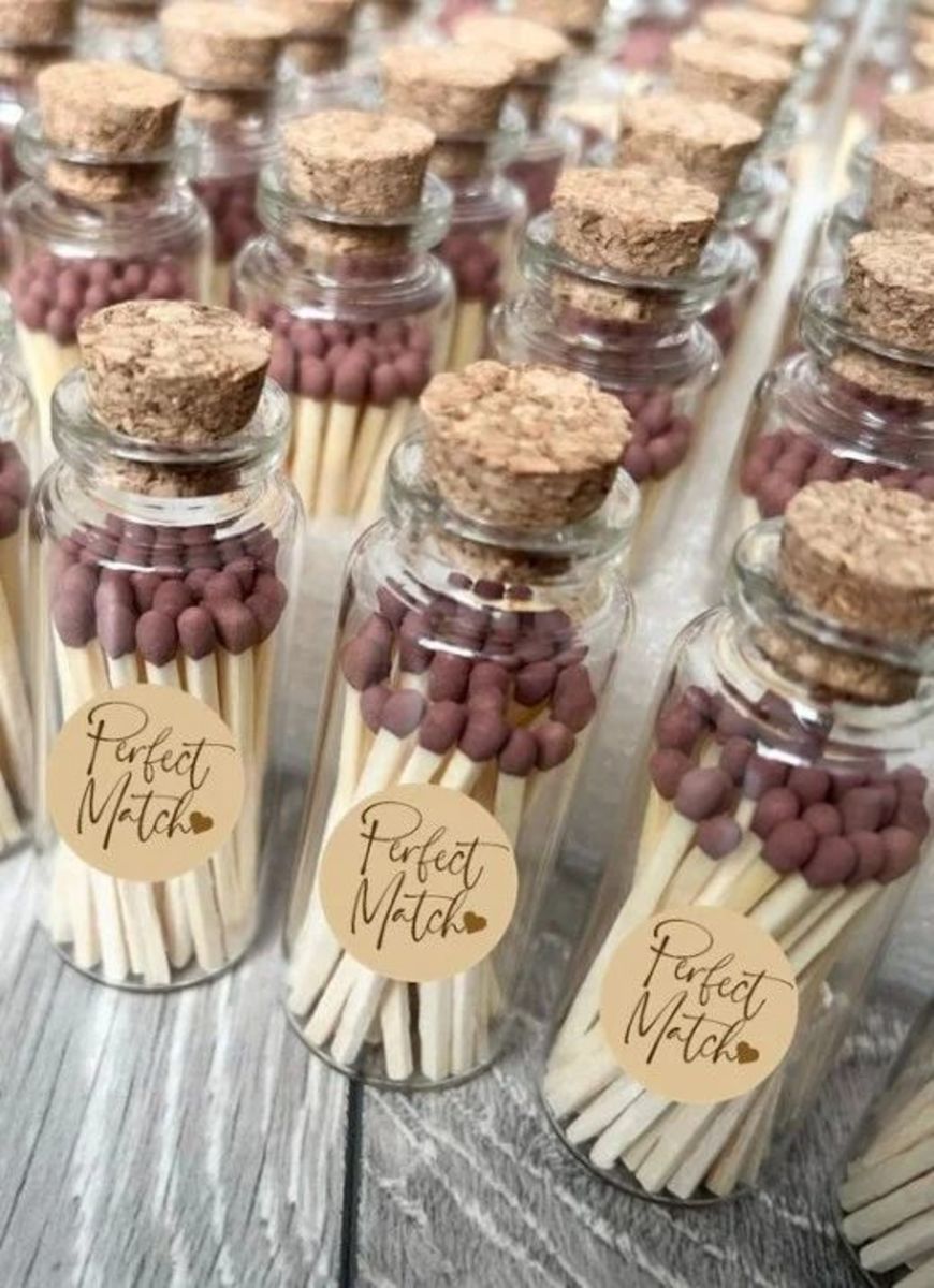 40+ Creative Wedding Favors Your Guests Will Love - HubPages