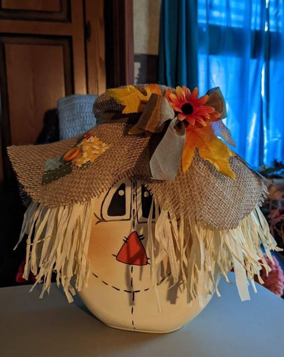 35+ Creative Laundry Pod Container Crafts for Halloween, Christmas and ...