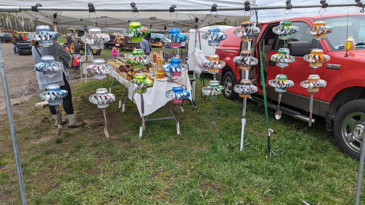 Metal Yard Art - Decorating with Metal Stuff - HubPages