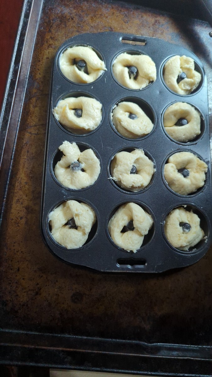 Doughnuts - Using Mini Me Mold - HubPages