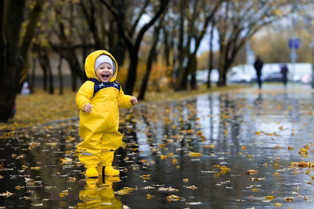 Baby Can't Get Enough of the Rain Until Thunder Suddenly Starts - WeHaveKids News