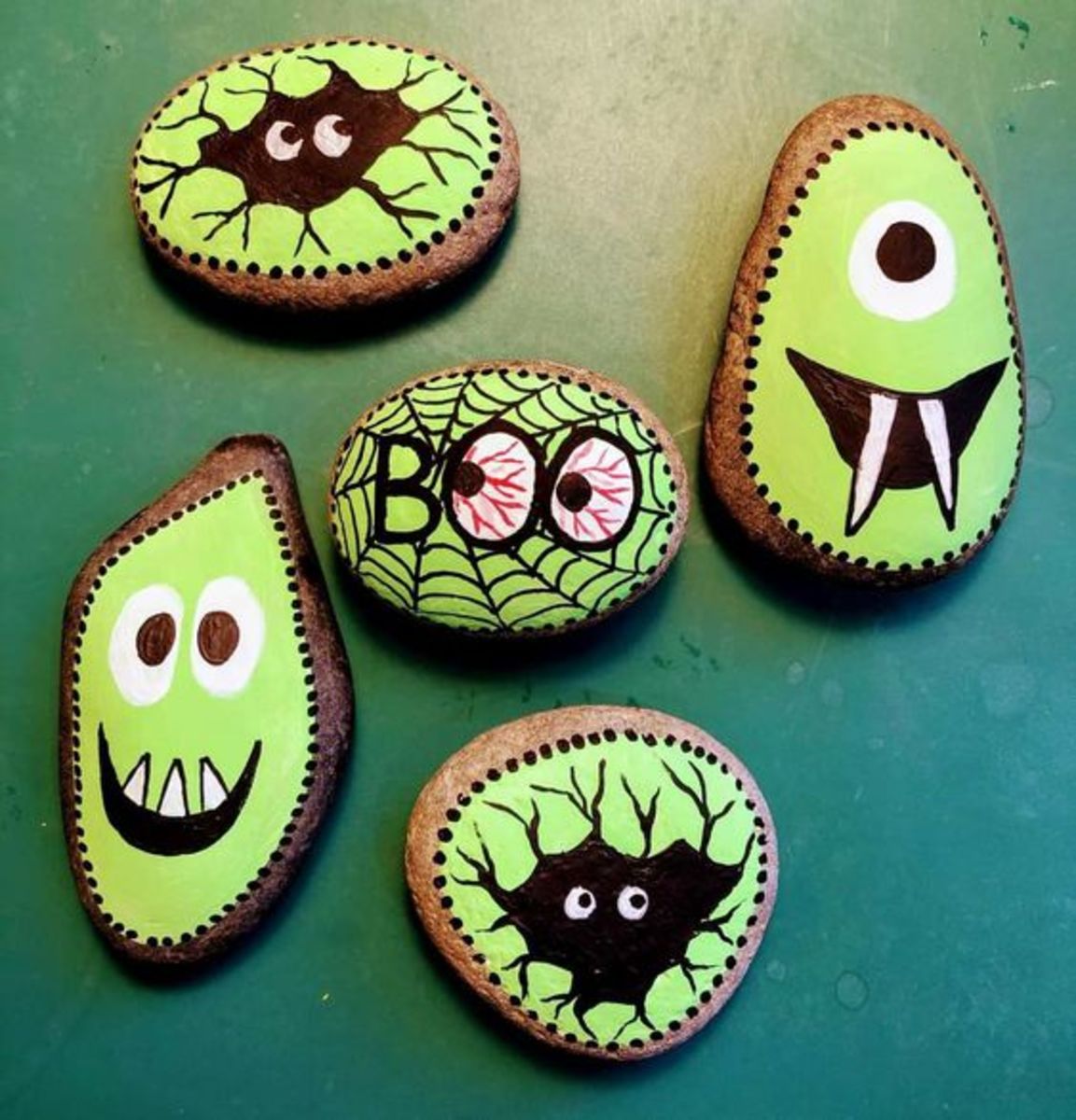 30+ Spooktastic Halloween Rock Painting Ideas - HubPages