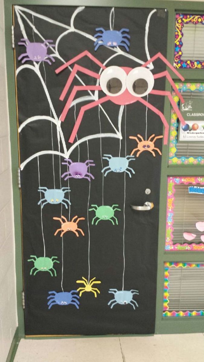 25+ DIY Halloween Classroom Door Decorations - HubPages