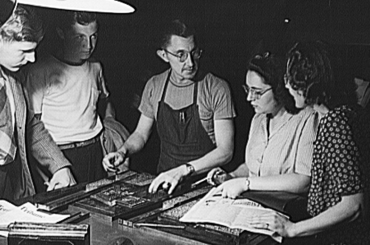 100+ Best School Magazine Names - HubPages