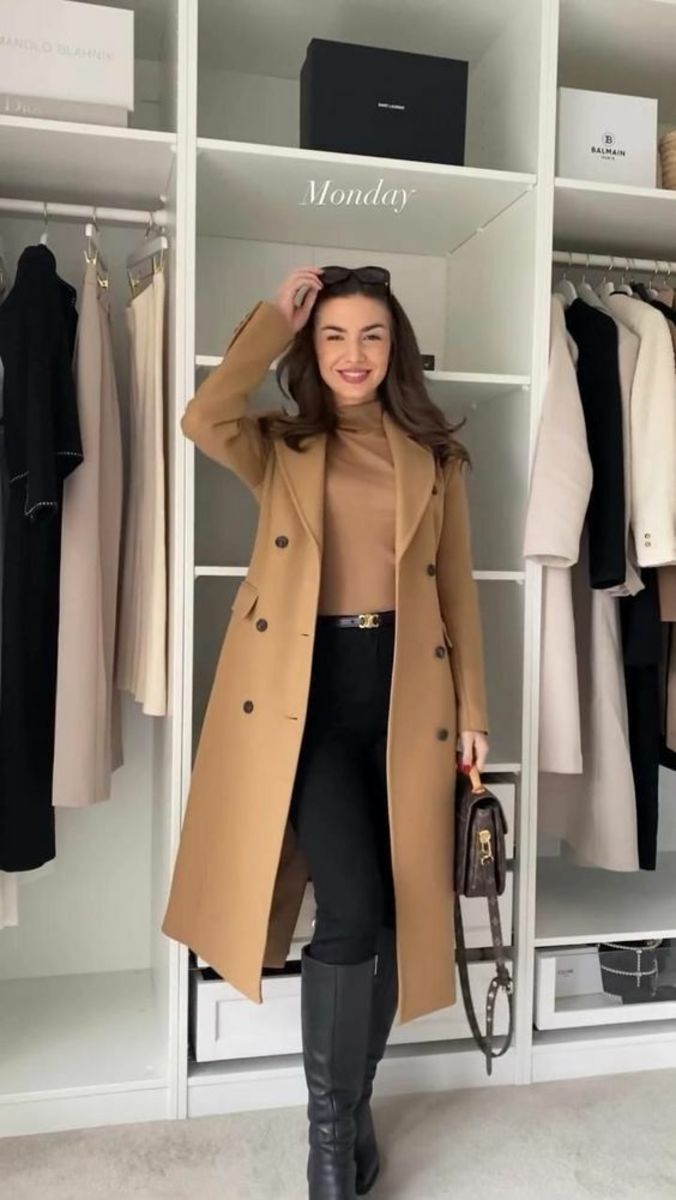 35+ Super Stylish Fall Outfits for Women 2024 - HubPages