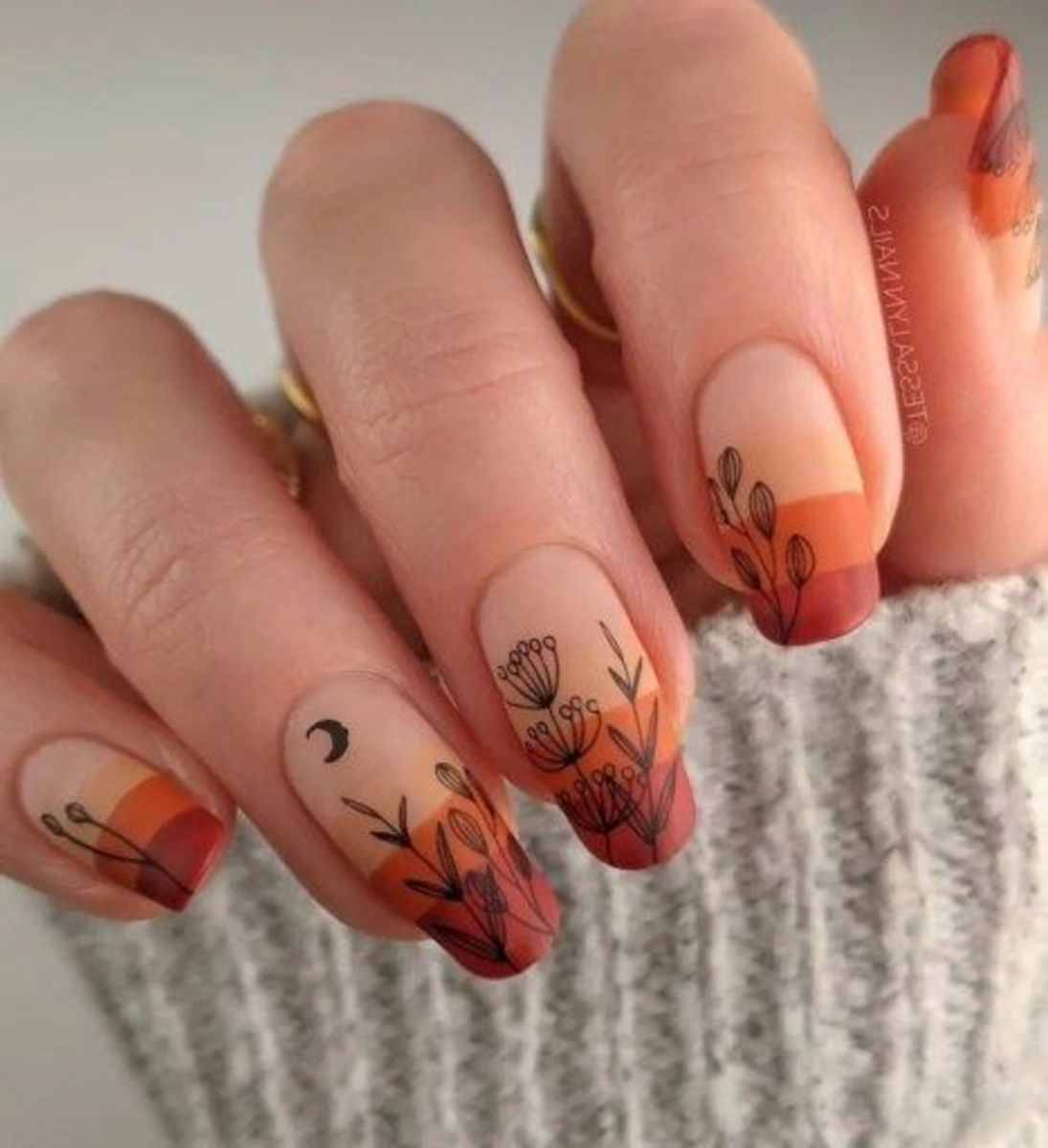 30+ Fall Nail Art Ideas and Smokin' Autumn Colors 2024 - HubPages