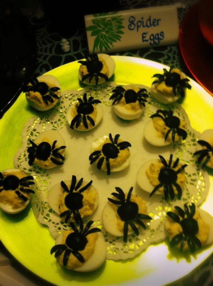 35+ Terrifyingly Tasty Halloween Snacks and Appetizers - HubPages
