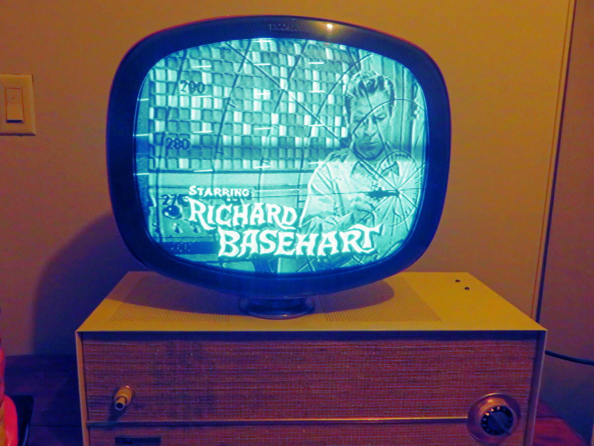 The 1960 Philco Predicta Debutante Television & the Philco Predicta ...