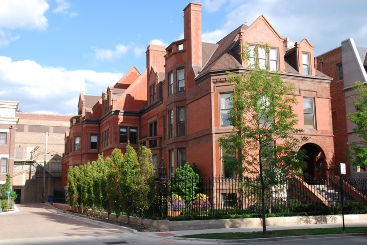 Buckingham Fountain: Chicago Landmark - HubPages