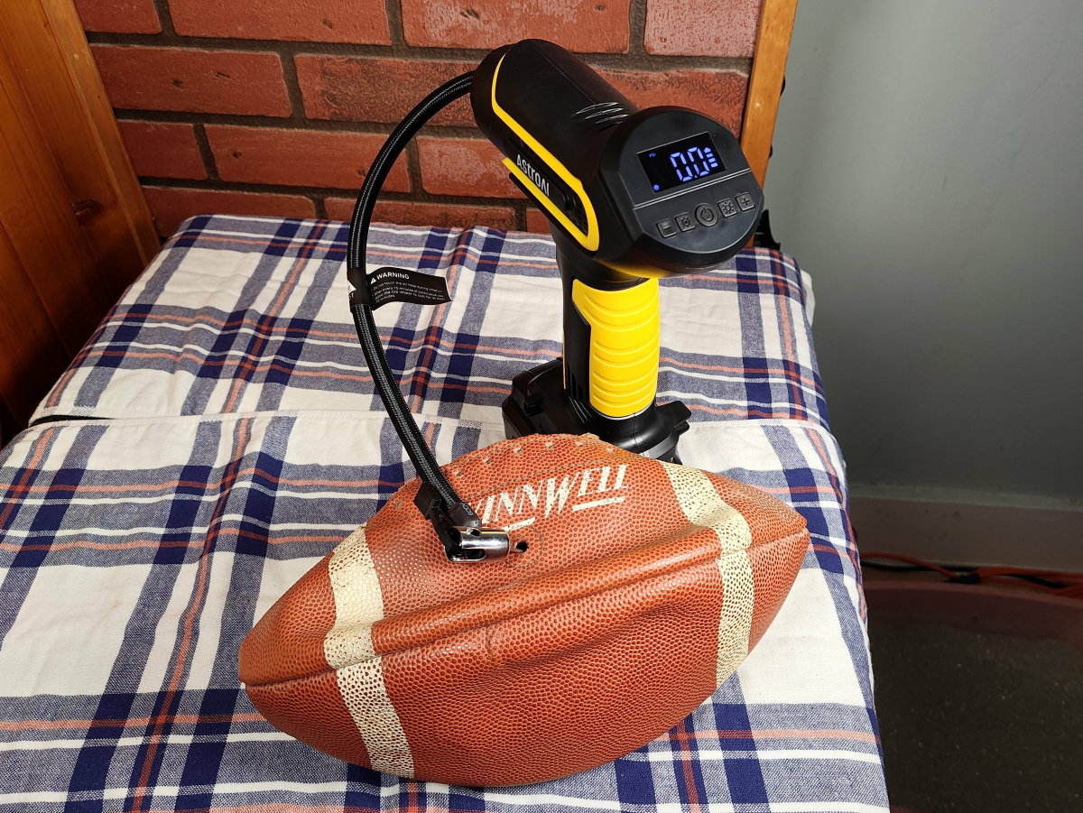 Review of the AstroAI Cordless Tire Inflator Air Compressor - HubPages