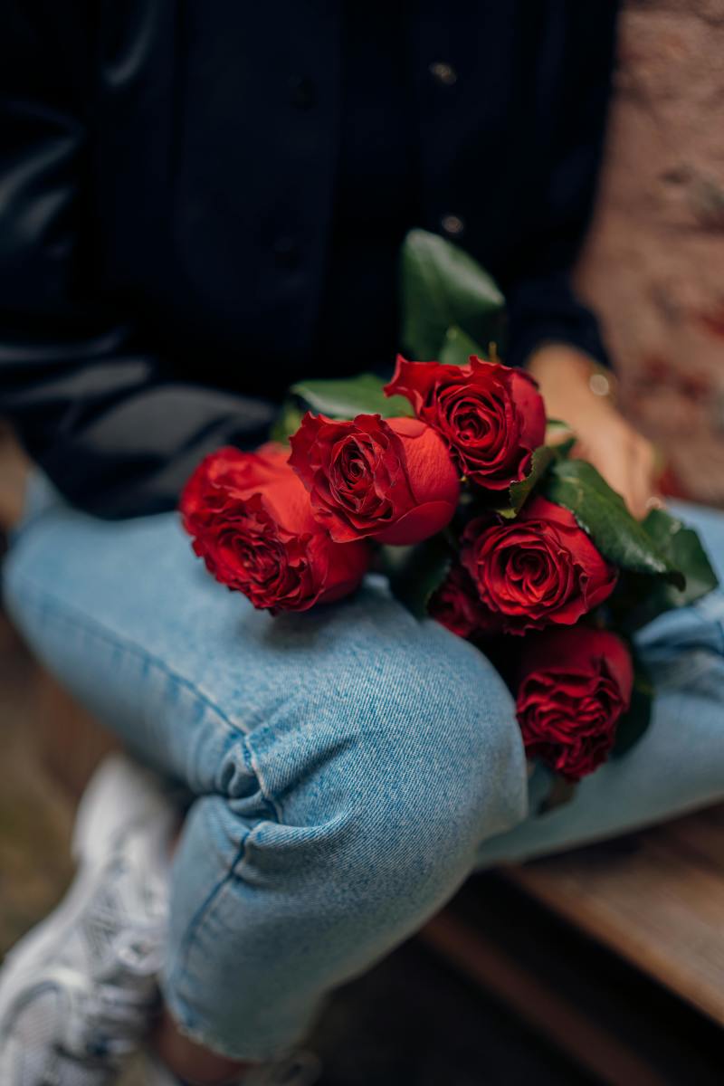 Gift Ideas: Rose Colors and Their Meanings - HubPages