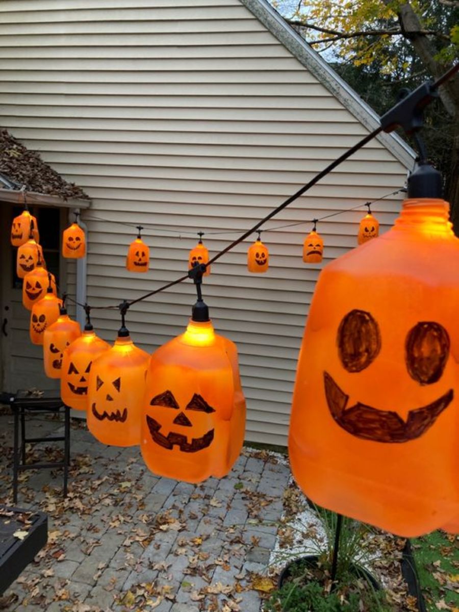 25+ Spooktacular Budget Halloween Decorations - Easy DIY Ideas - HubPages