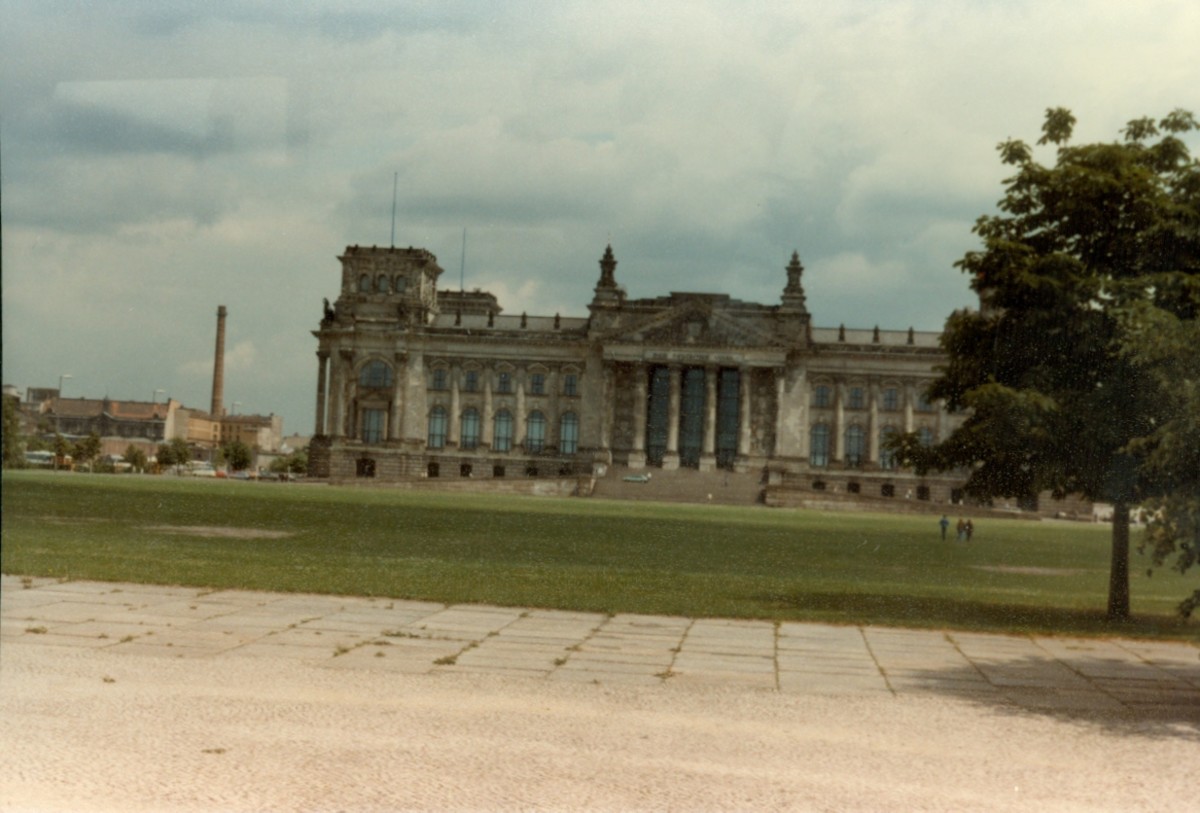 My Adventures Touring Europe in 1982 (6) Berlin - HubPages