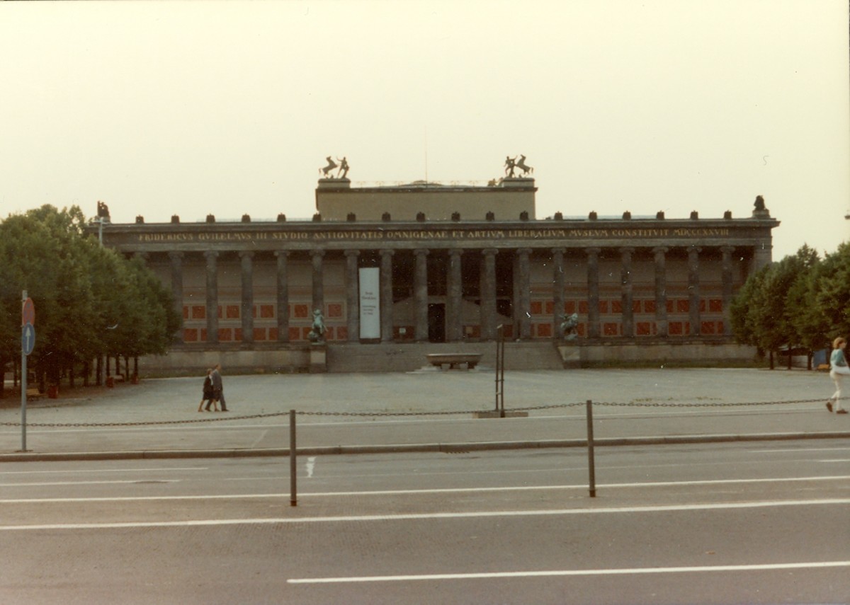 My Adventures Touring Europe in 1982 (6) Berlin - HubPages