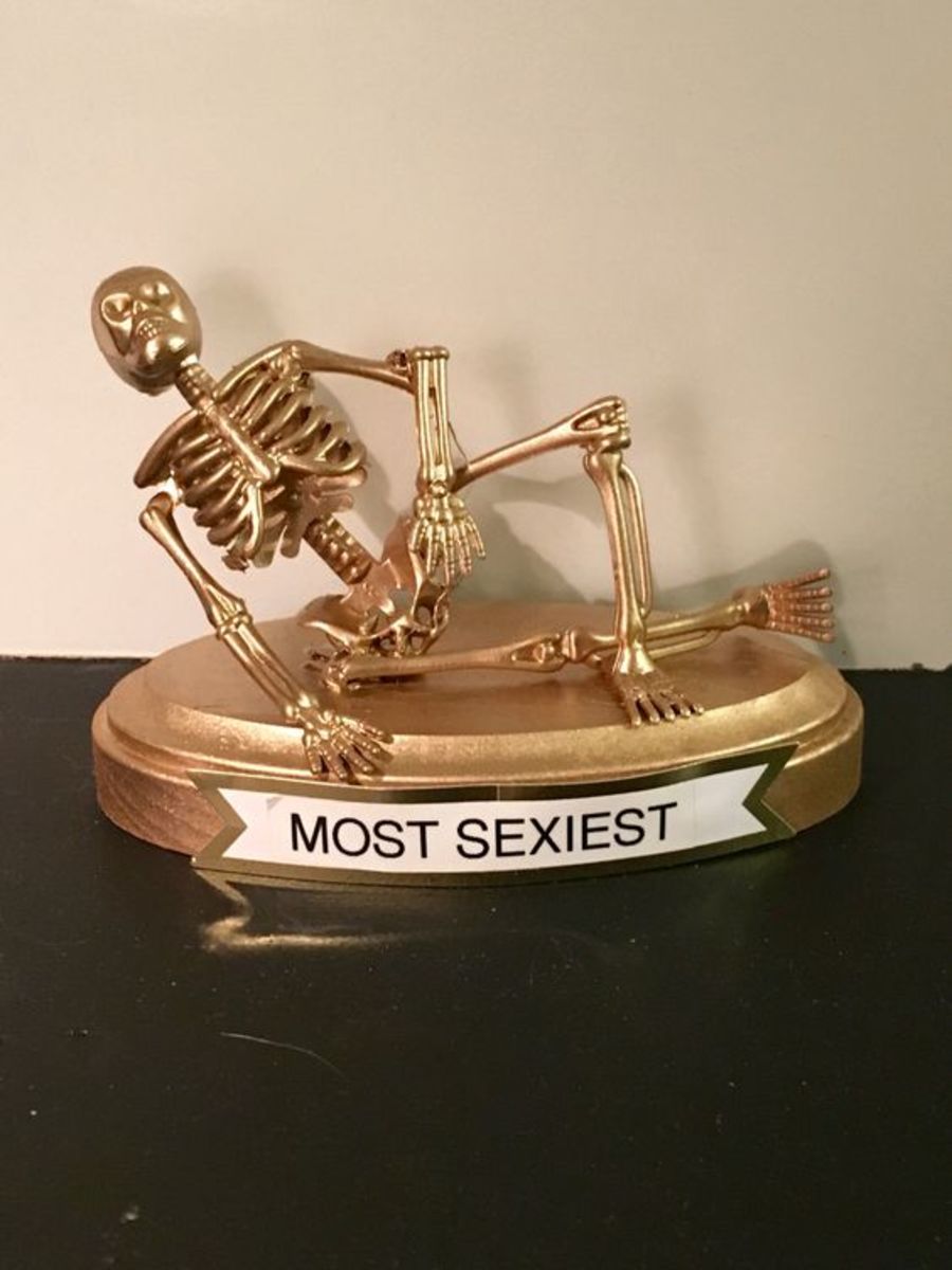 25+ Hauntingly Fun Halloween Party Prizes - HubPages