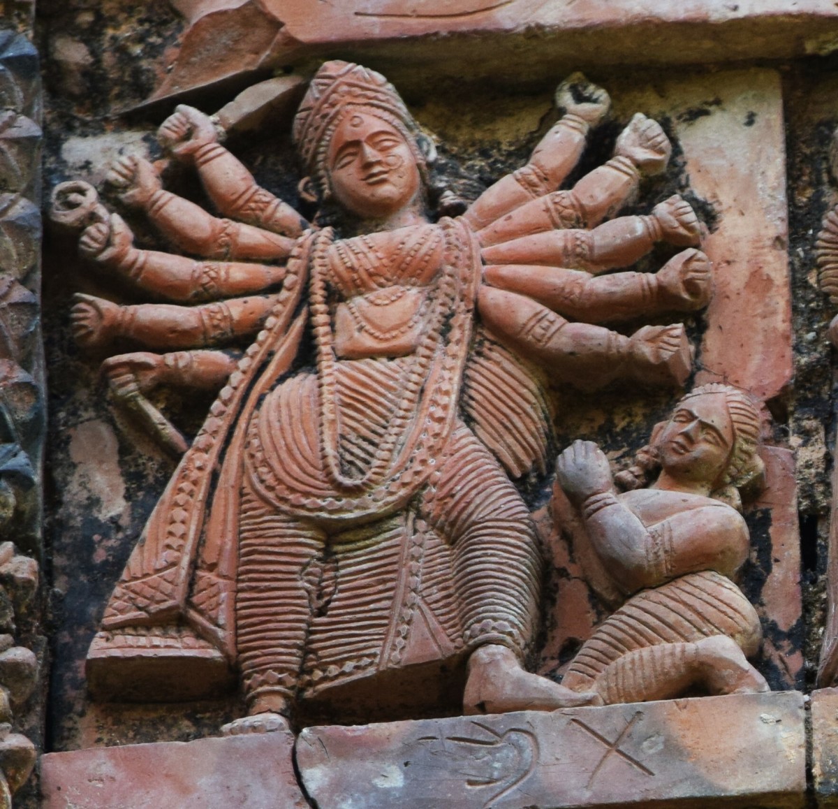 Bangles in temple decoration of West Bengal - HubPages