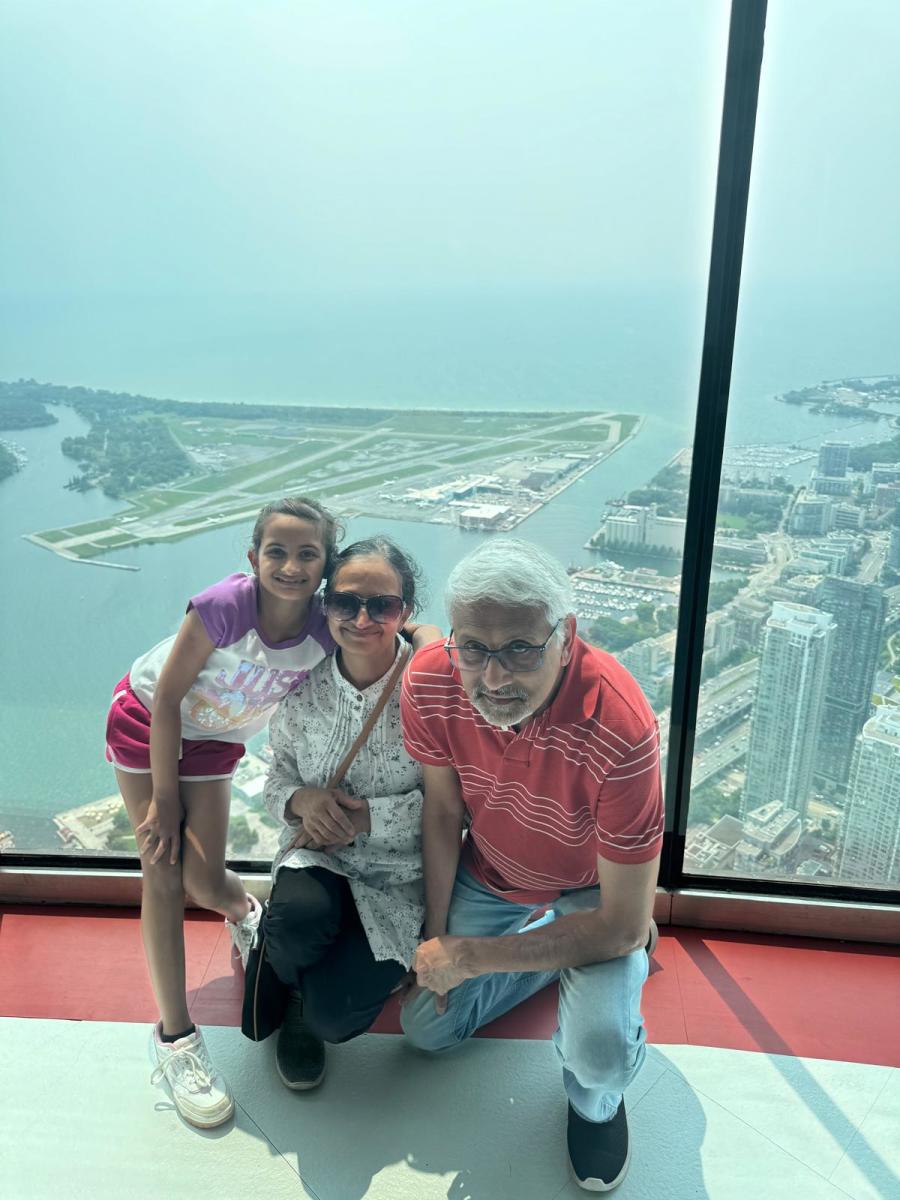 A Fun Day at the CN Tower in Toronto - HubPages