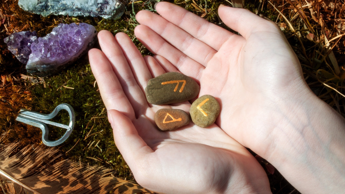 Nordic Witch Shares Health Rune to Heal and Protect from Illness - HubPages