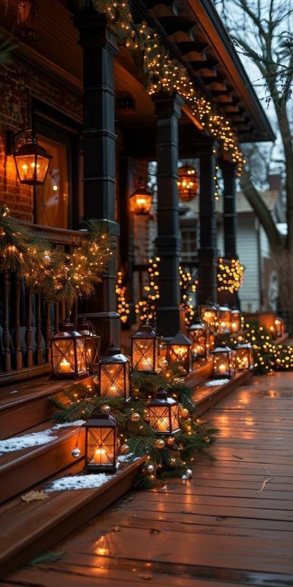 40+ Genius Christmas Front Porch Decorating Ideas - HubPages