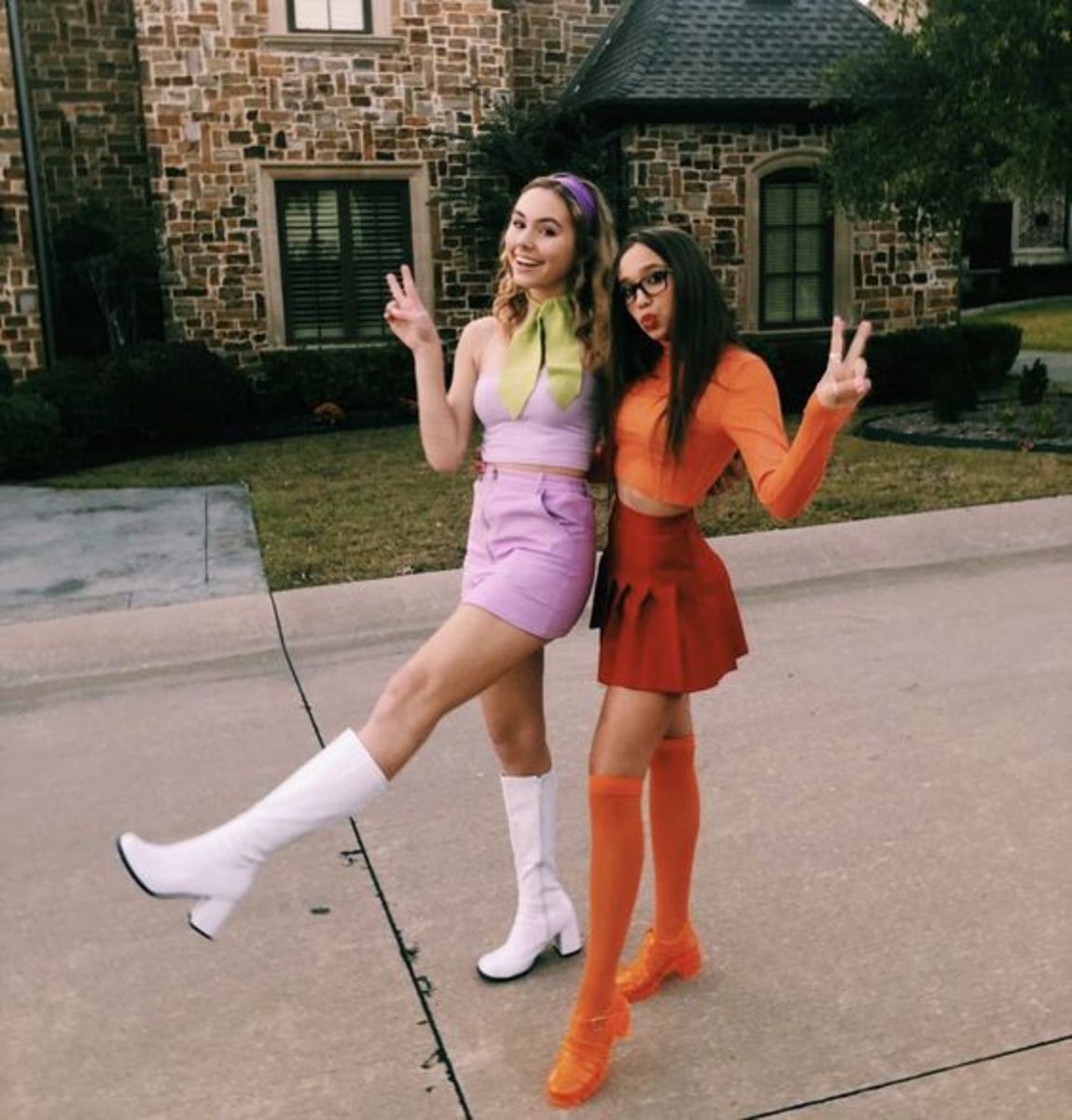 88+ Fun and Easy Halloween Costumes for Besties - HubPages