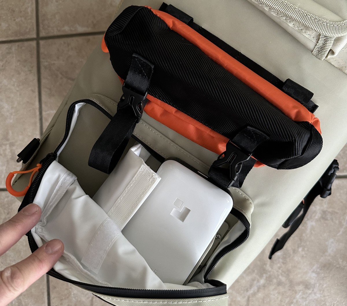 Strap Some Cool To Your Back With The Litheli FrozenPack Backpack Car ...