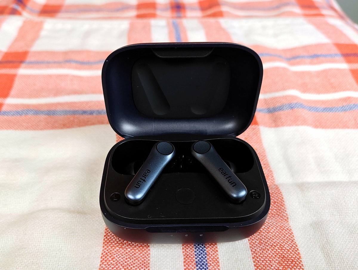 Review of the EarFun Air Pro 4 Adaptive Hybrid Noise Canceling Wireless ...