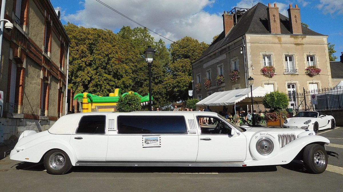 What Happened to the Excalibur Car? - HubPages