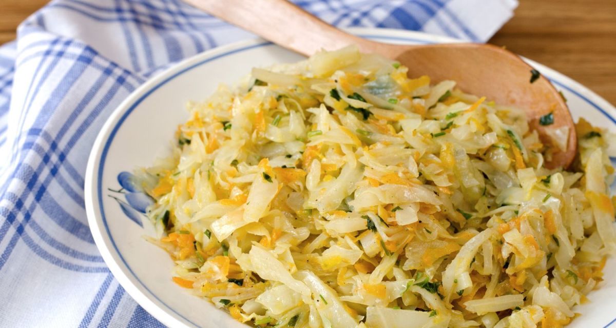 What Does It Mean When Cabbage Has Black Spots? - HubPages