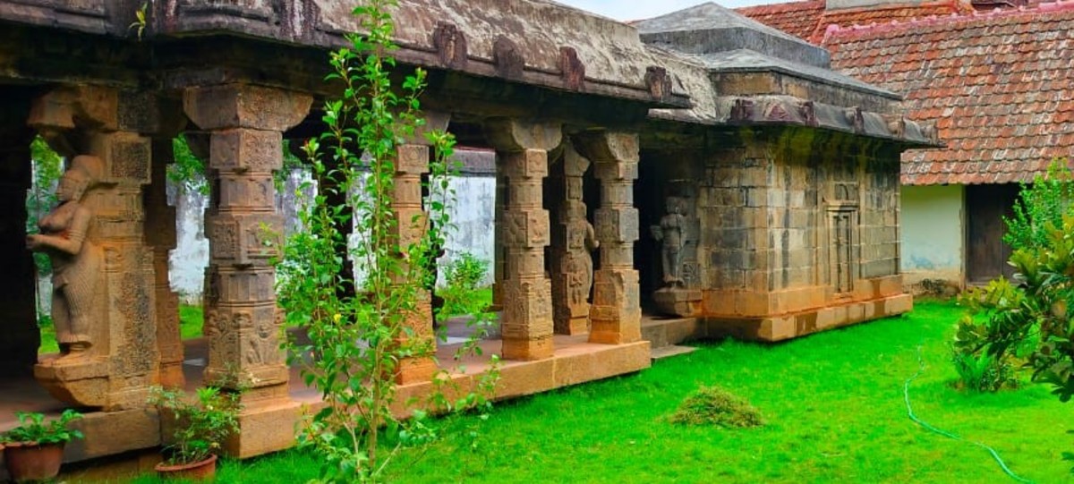 Padmanabhapuram Palace Thuckalay: A Mesmerizing Beauty of Kerala ...
