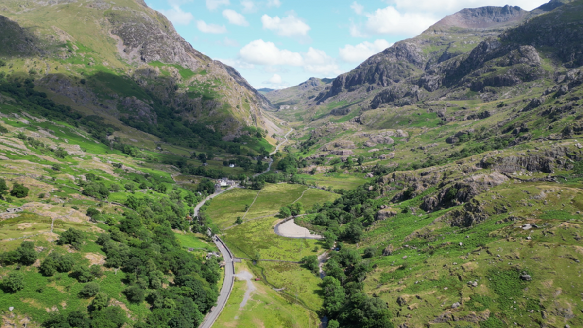 A Day Out in Llanberis, Wales - HubPages